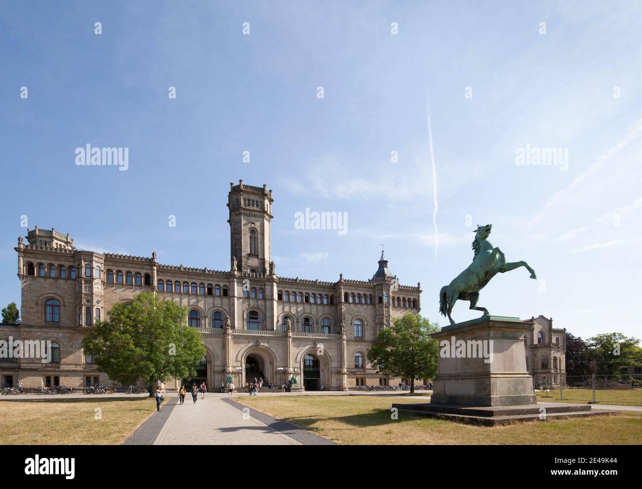 Leibniz University, former Welfenschloss, Hanover Stock Photo - Alamy