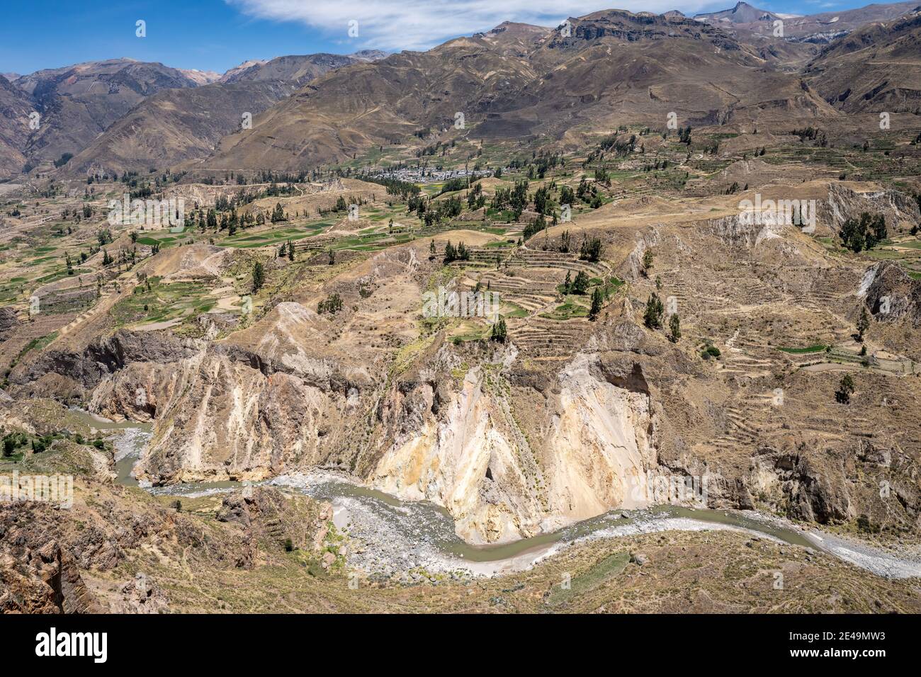 Andenes peru hi-res stock photography and images - Alamy