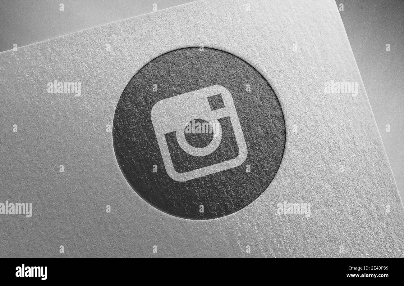 Instagram logo hi-res stock photography and images - Alamy