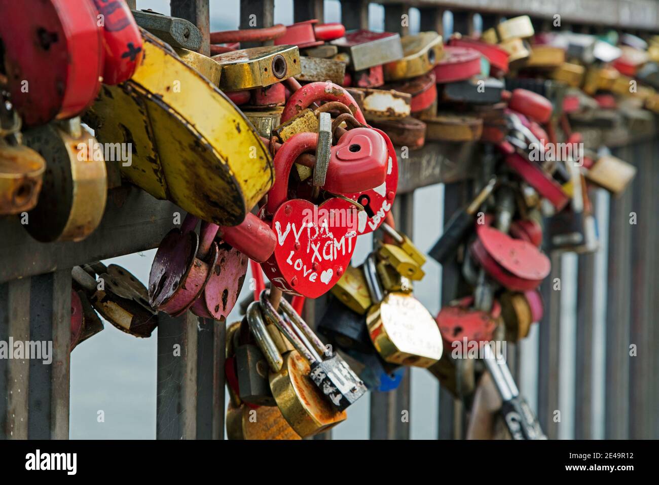 Russian couples hi-res stock photography and images - Alamy