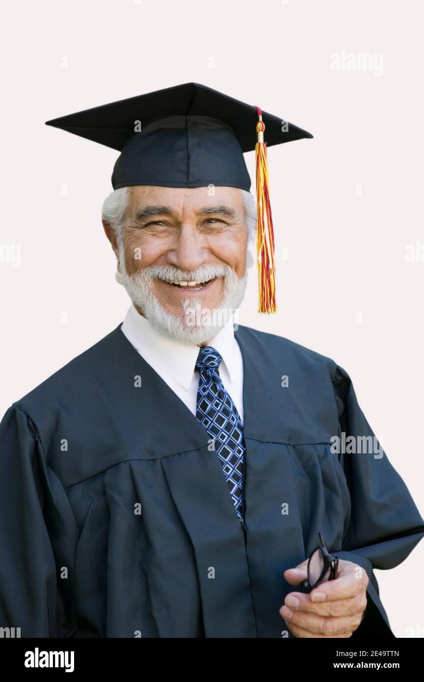 Middle school graduation ceremony hi-res stock photography and images ...