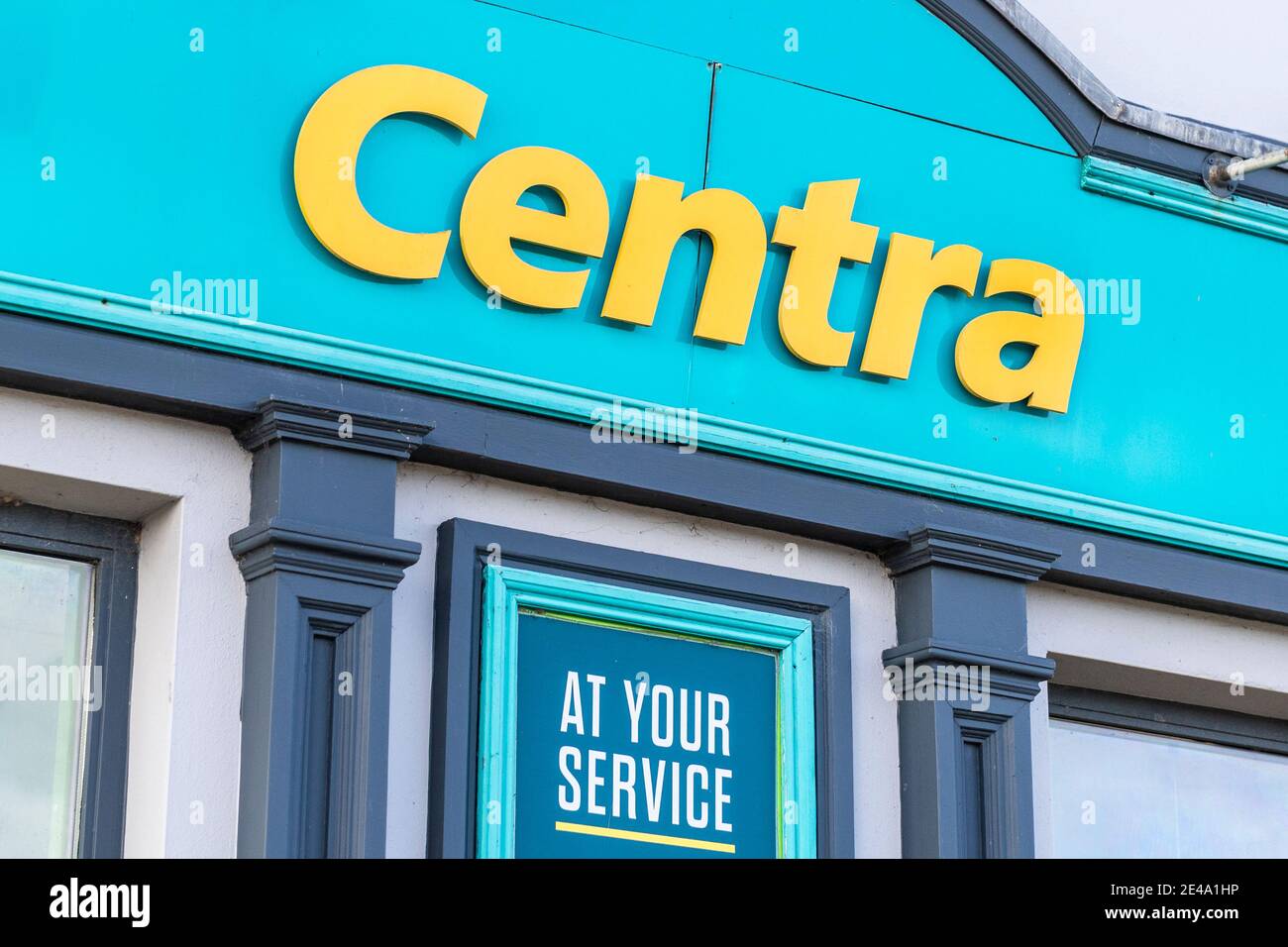 Centra Supermarket Logo New Centra Creates 25 Local Jobs In Limerick