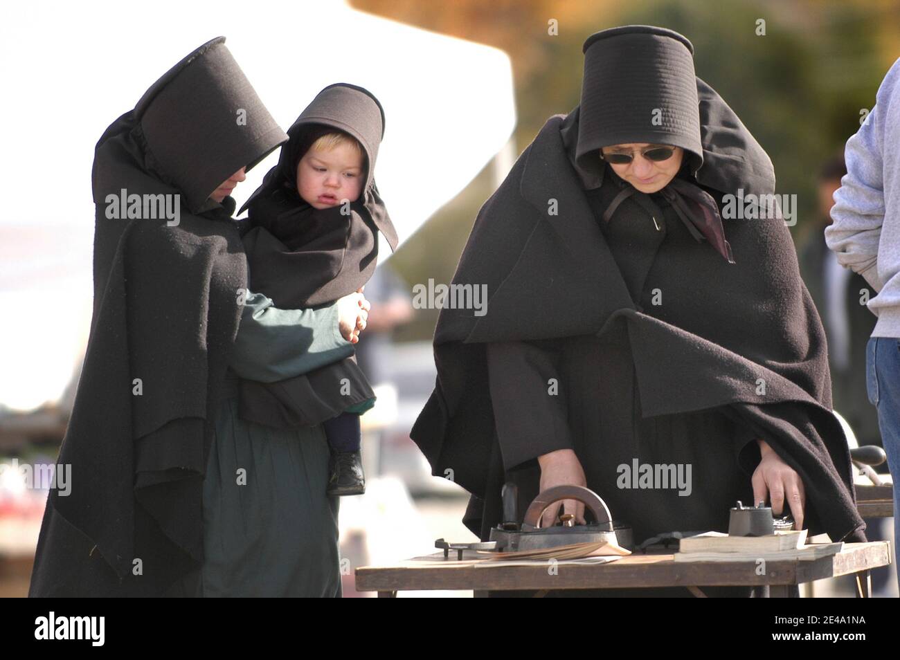 Amish children farming hi-res stock photography and images - Alamy