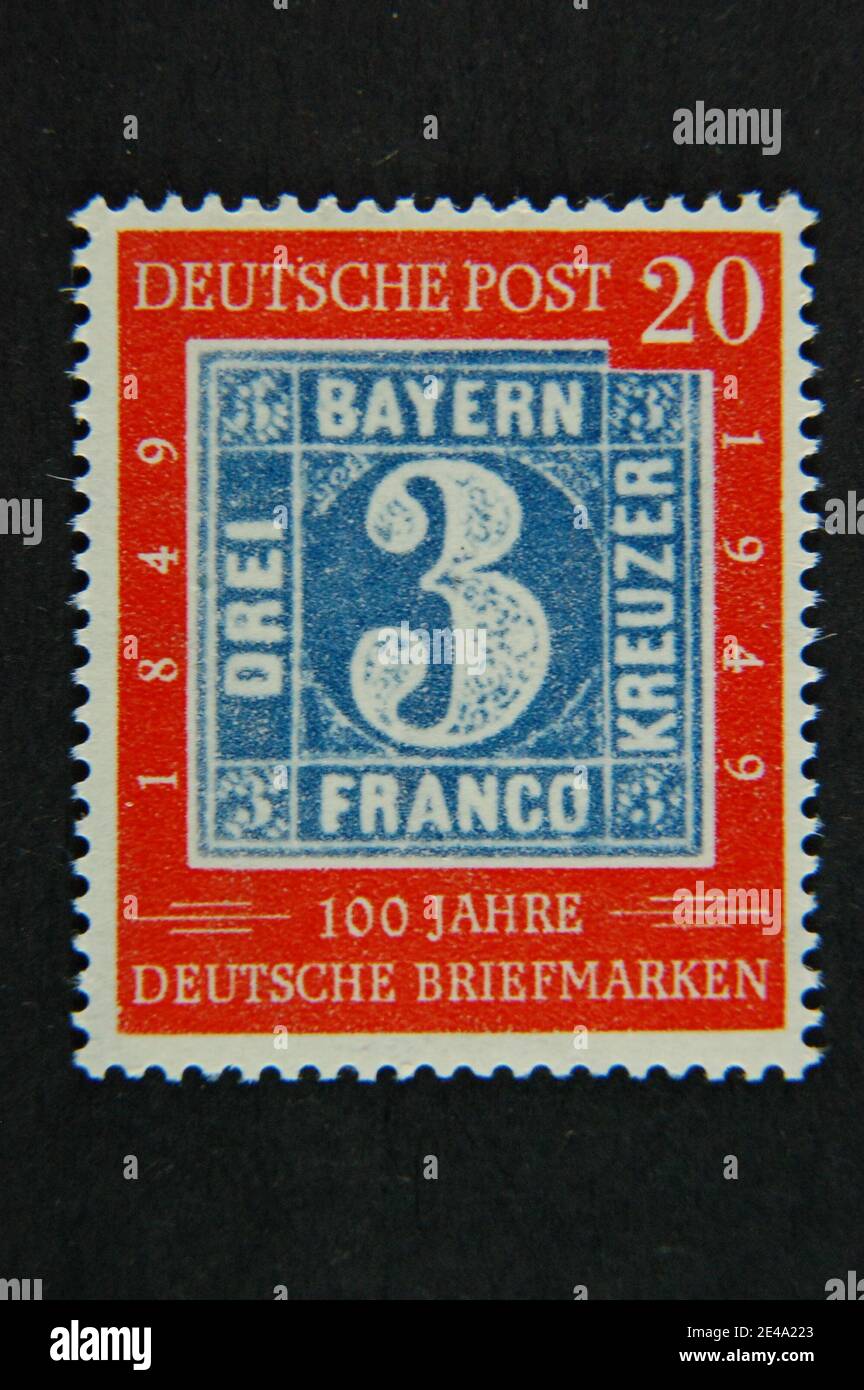 100 years logo vintage hi-res stock photography and images - Alamy