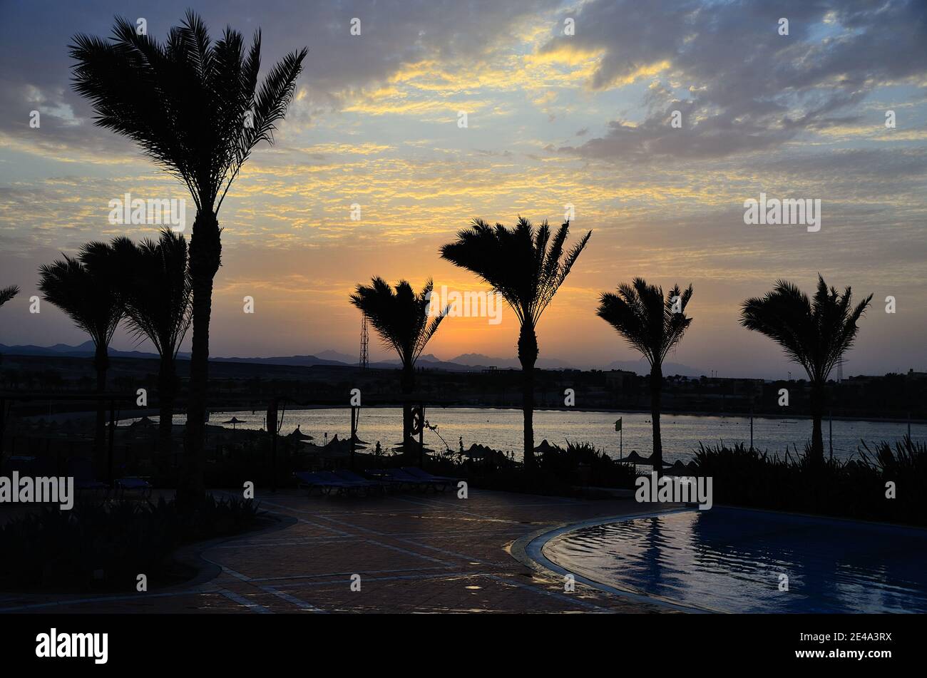 Very nice resort hi-res stock photography and images - Alamy
