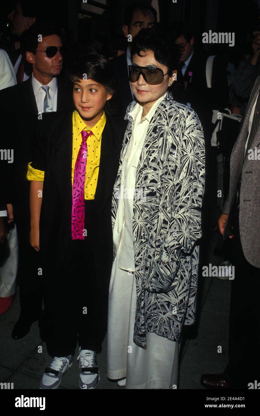 Yoko ono and sean lennon hi-res stock photography and images - Alamy