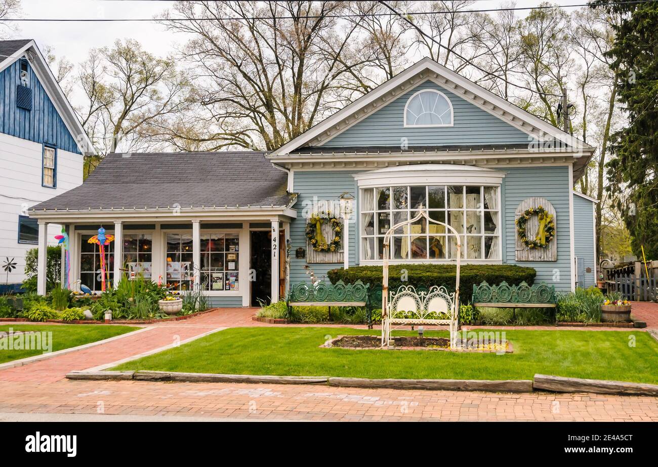 Little village chicago hi-res stock photography and images - Alamy
