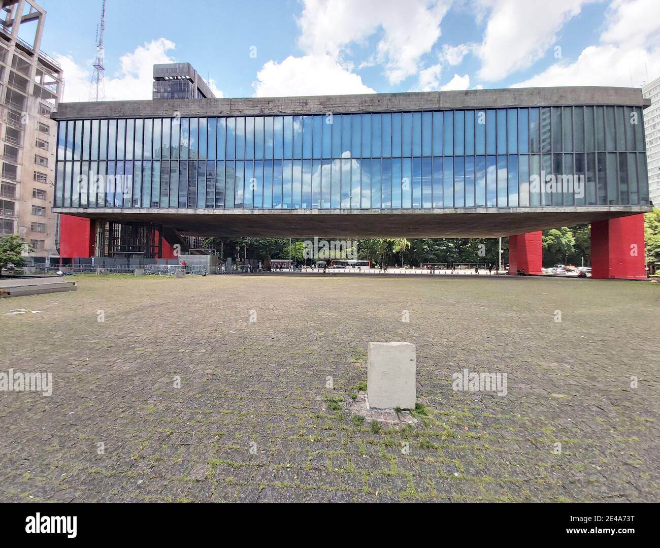 MASP, Museu de Arte de São Paulo building, São Paulo, Brazil Stock ...