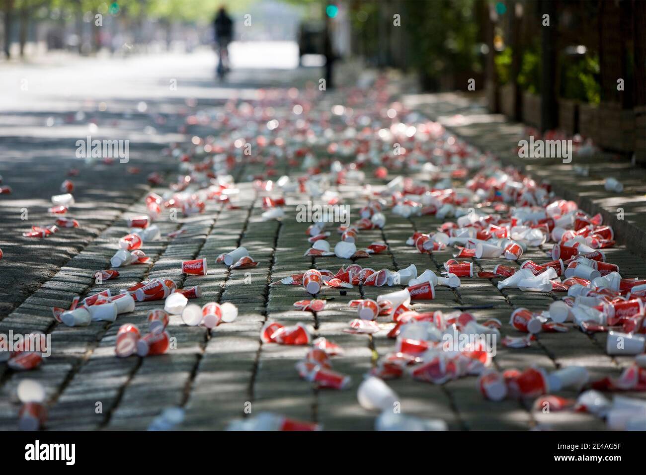 Discarded plastic party cup hi-res stock photography and images - Alamy
