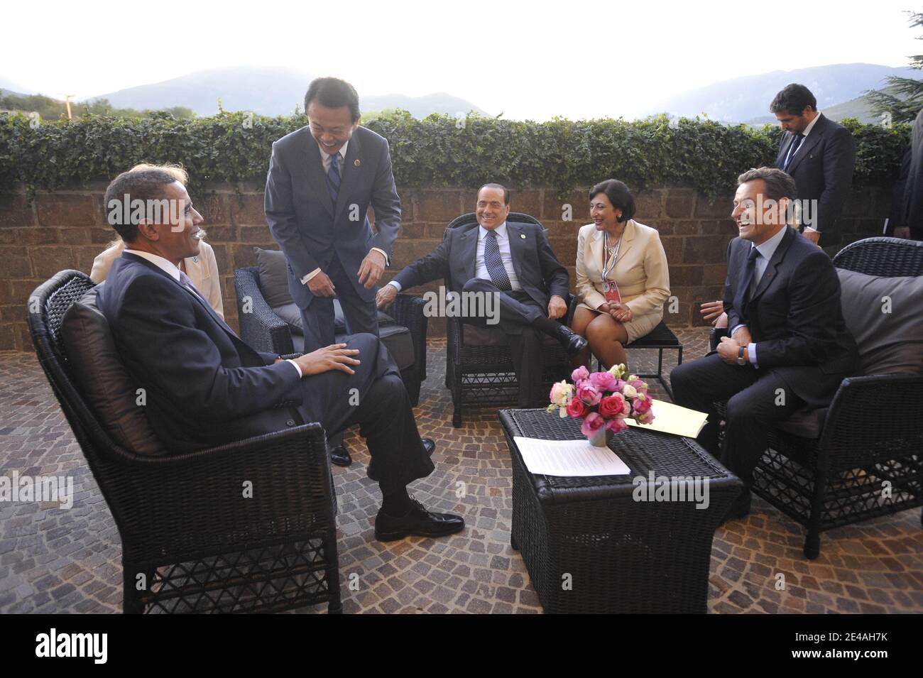 Taro aso 2009 g8 hi-res stock photography and images - Alamy