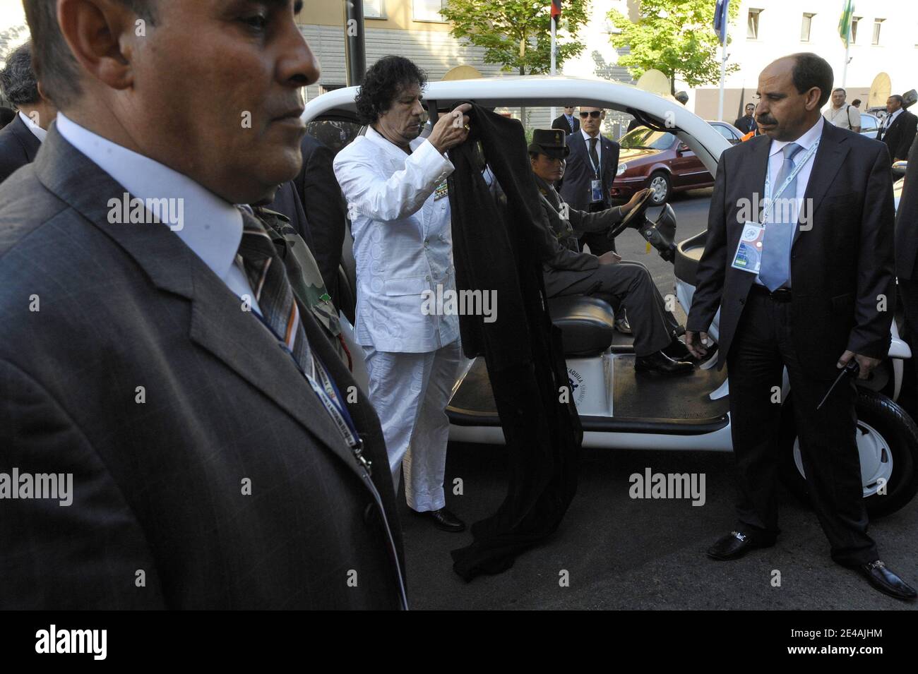 Muammar gaddafi italy hi-res stock photography and images - Alamy