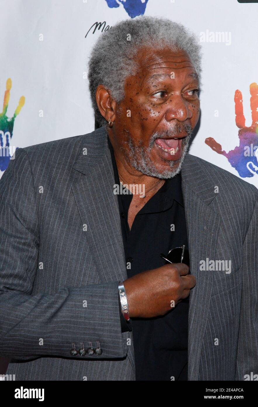 Morgan freeman mandela day hi-res stock photography and images - Alamy