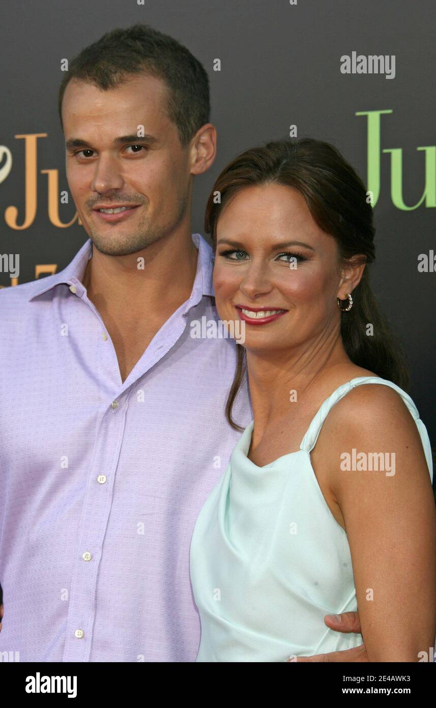 Mary lynn rajskub husband matthew hi-res stock photography and images ...
