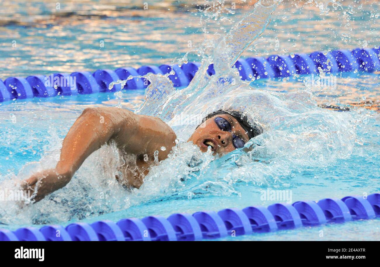 China's Lin Zhang winning the 800 Meters Freestyle in World record time ...