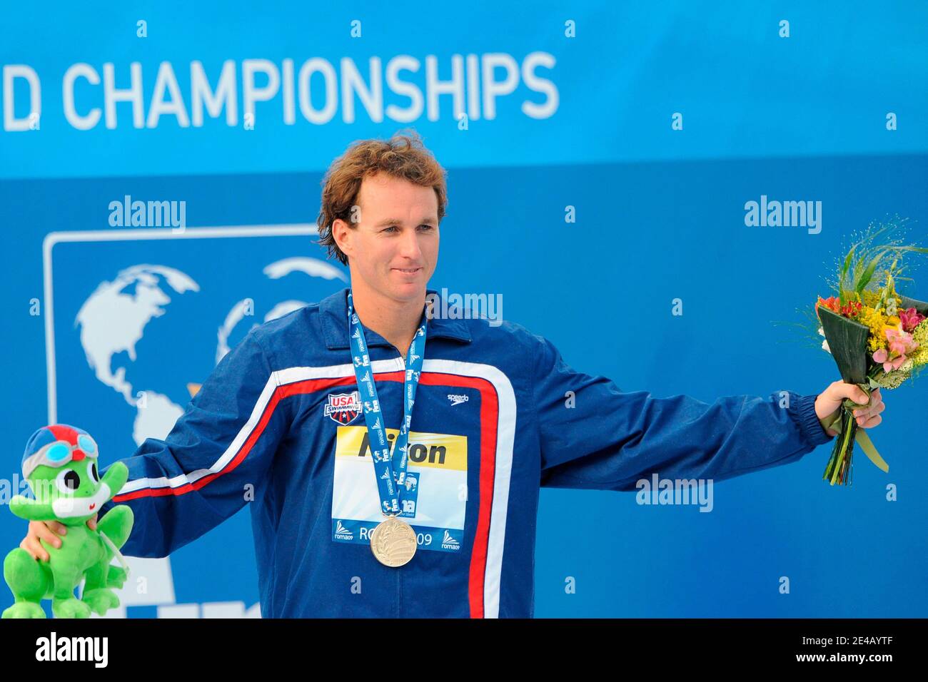 USA's Aaron Peirsol winning the 100 Meters Backstroke at the FINA ...