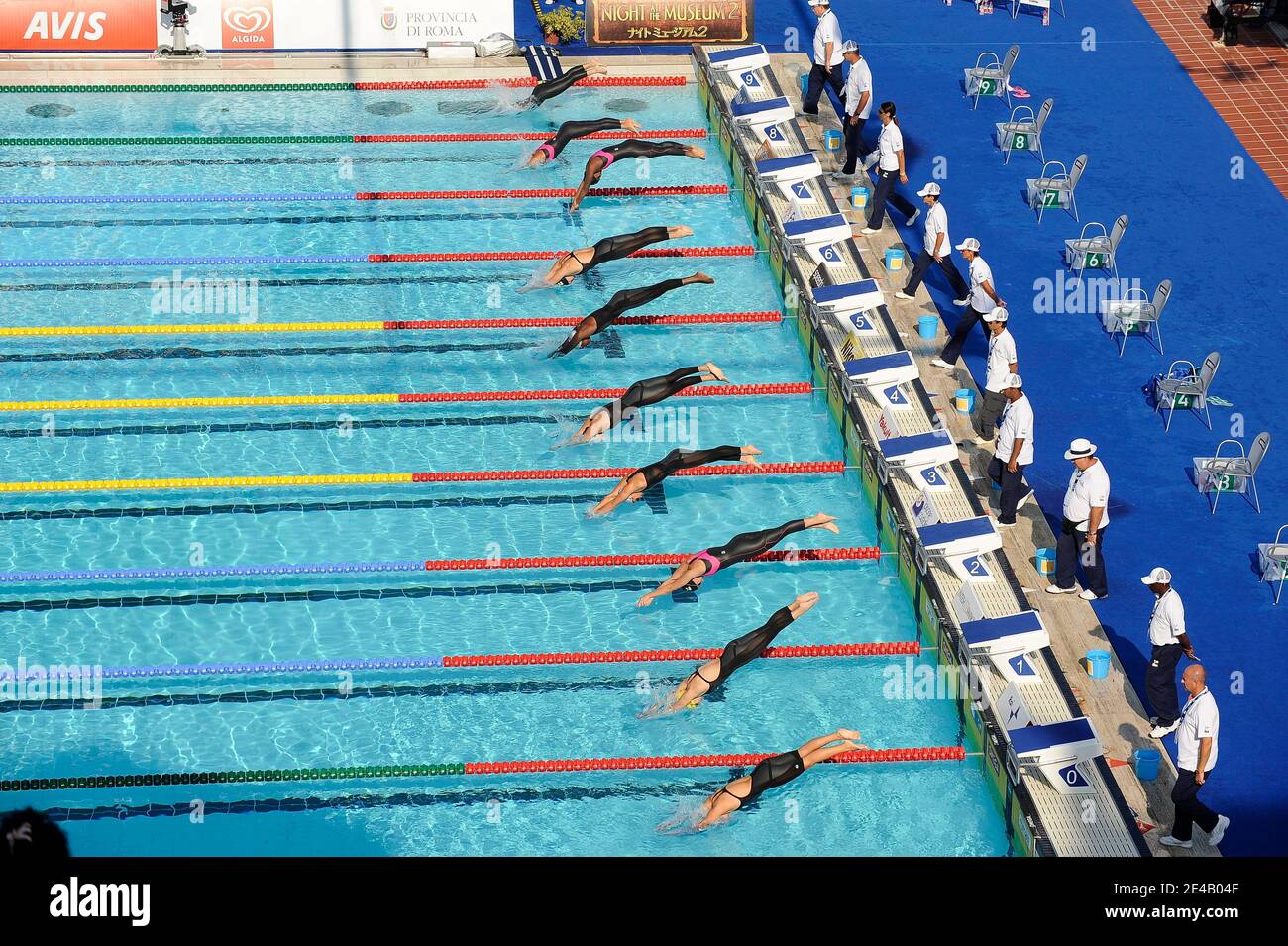 Illustration pictures in the heats of the 50 Meters Freestyle at the ...