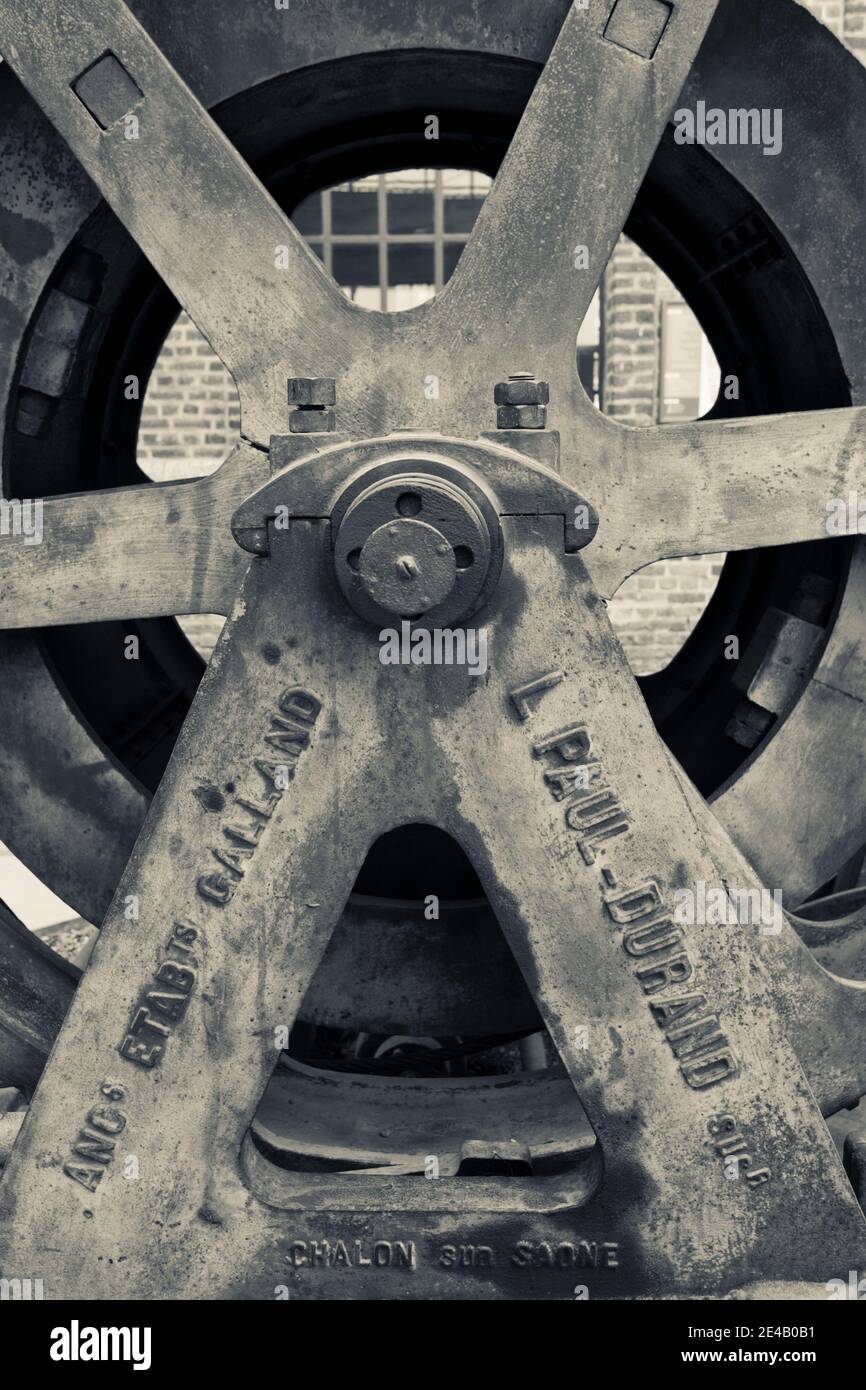 Coal display hi-res stock photography and images - Alamy