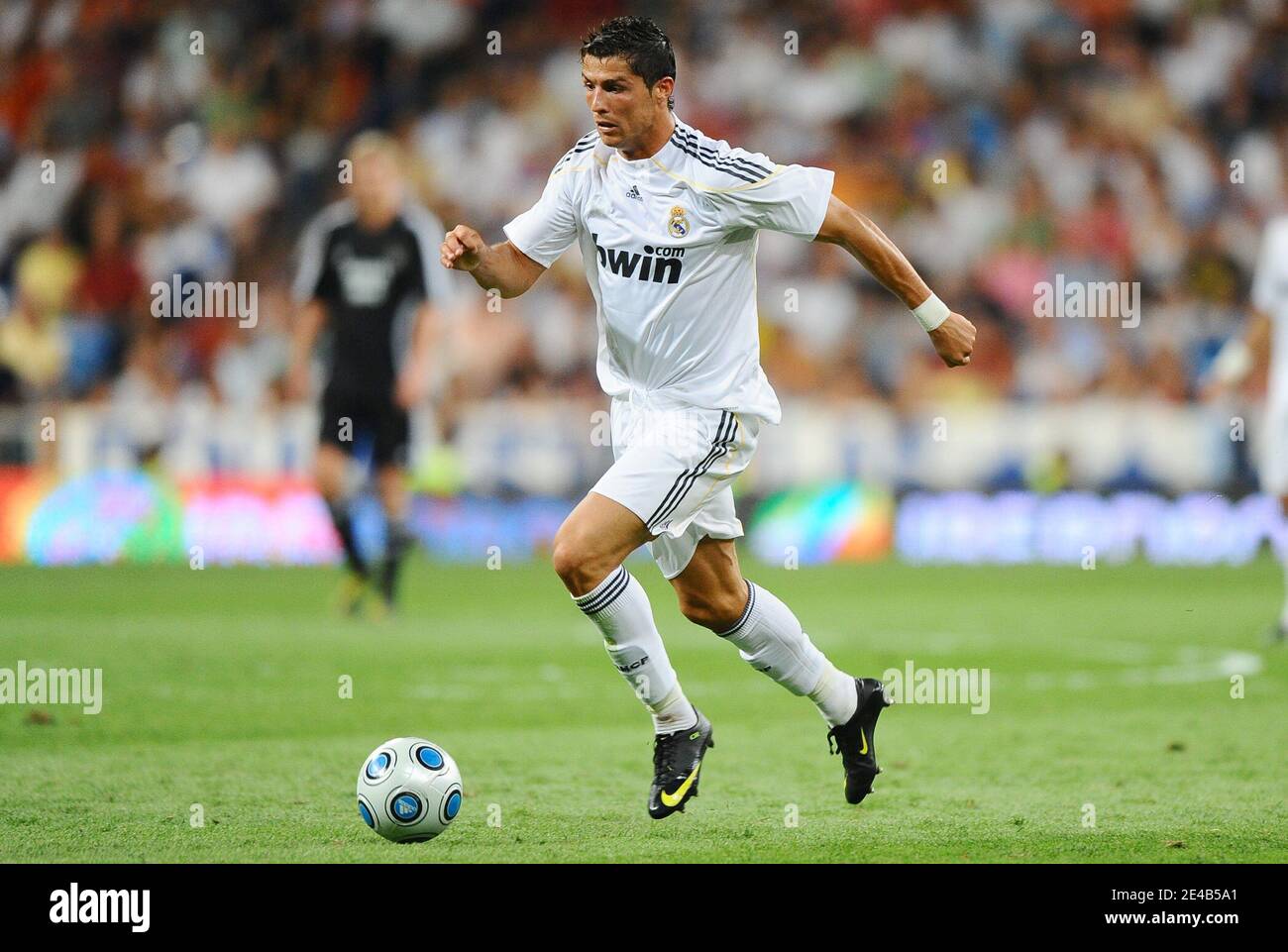 Real madrid rosenborg 2009 hi-res stock photography and images - Alamy