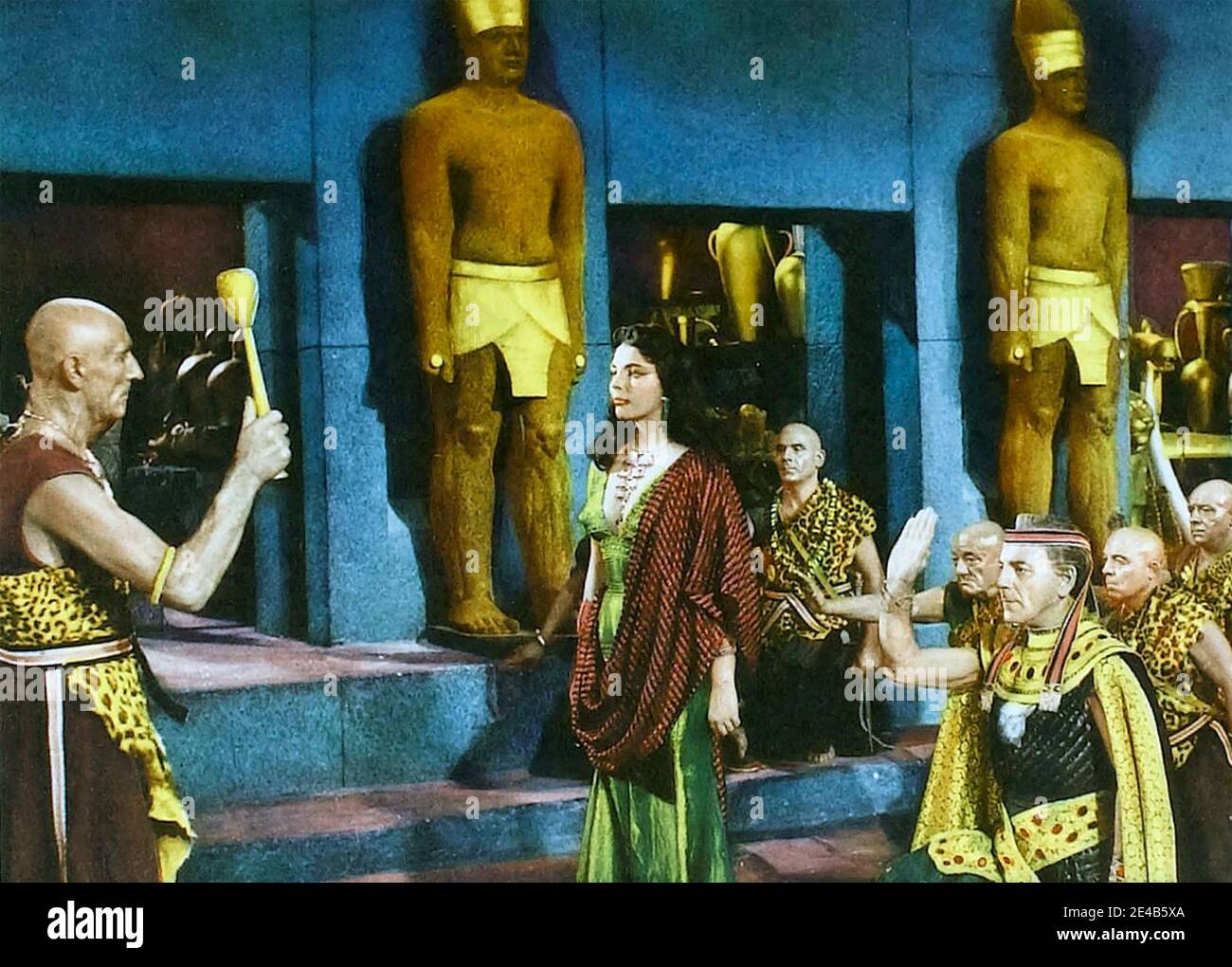 Land Of The Pharaohs | La Terre des pharaons – UCBOQ