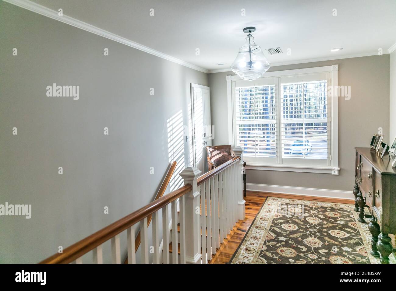 Second floor entrance hi-res stock photography and images - Alamy