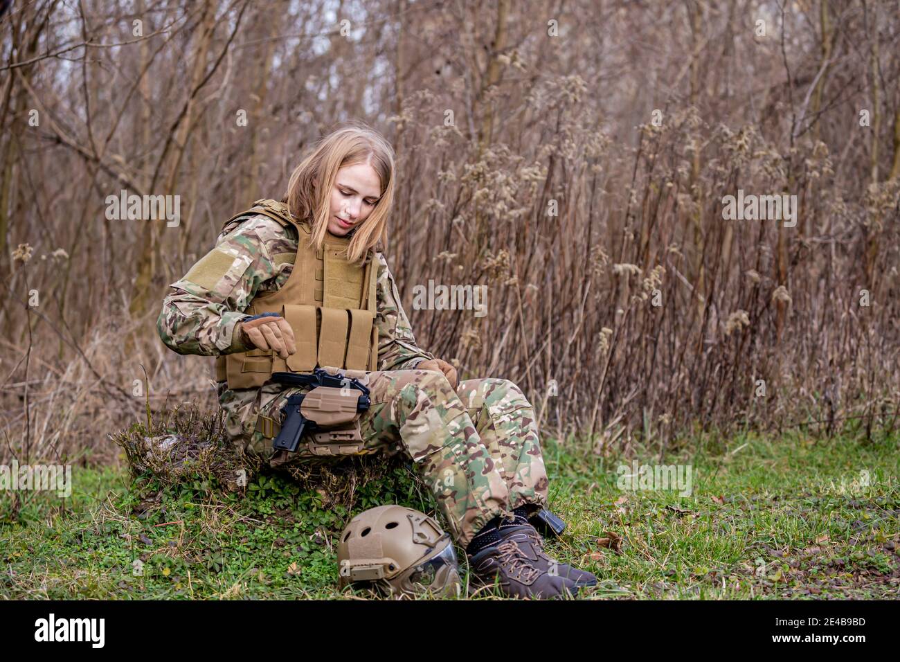 Stump gun hi-res stock photography and images - Alamy