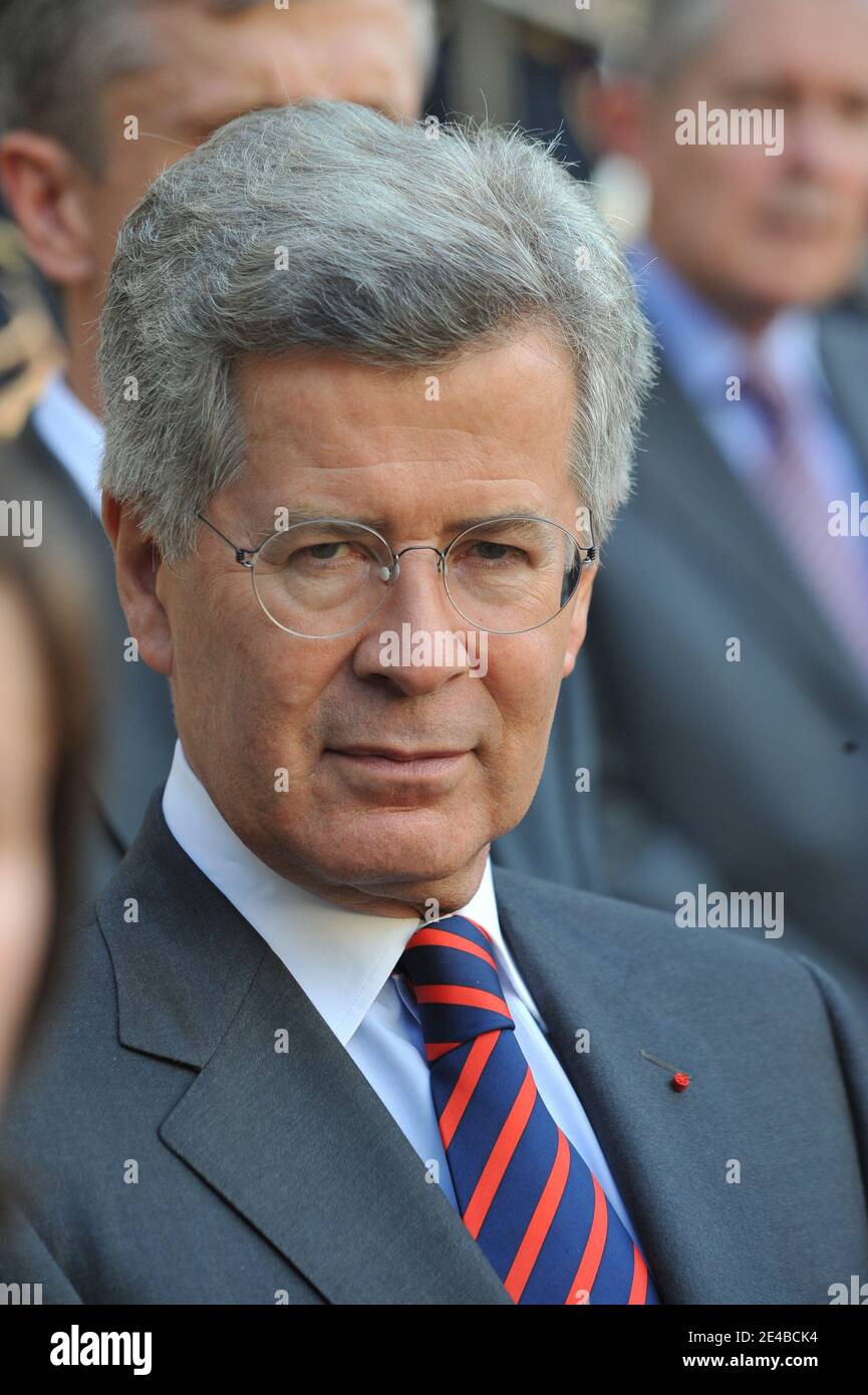 Jean-David Levitte arrives the Elysee Palace for a bilateral meeting ...
