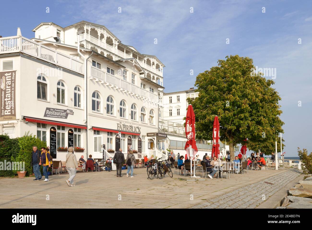 Restaurant fahrblick on the beach promenade of sassnitz hi-res stock ...