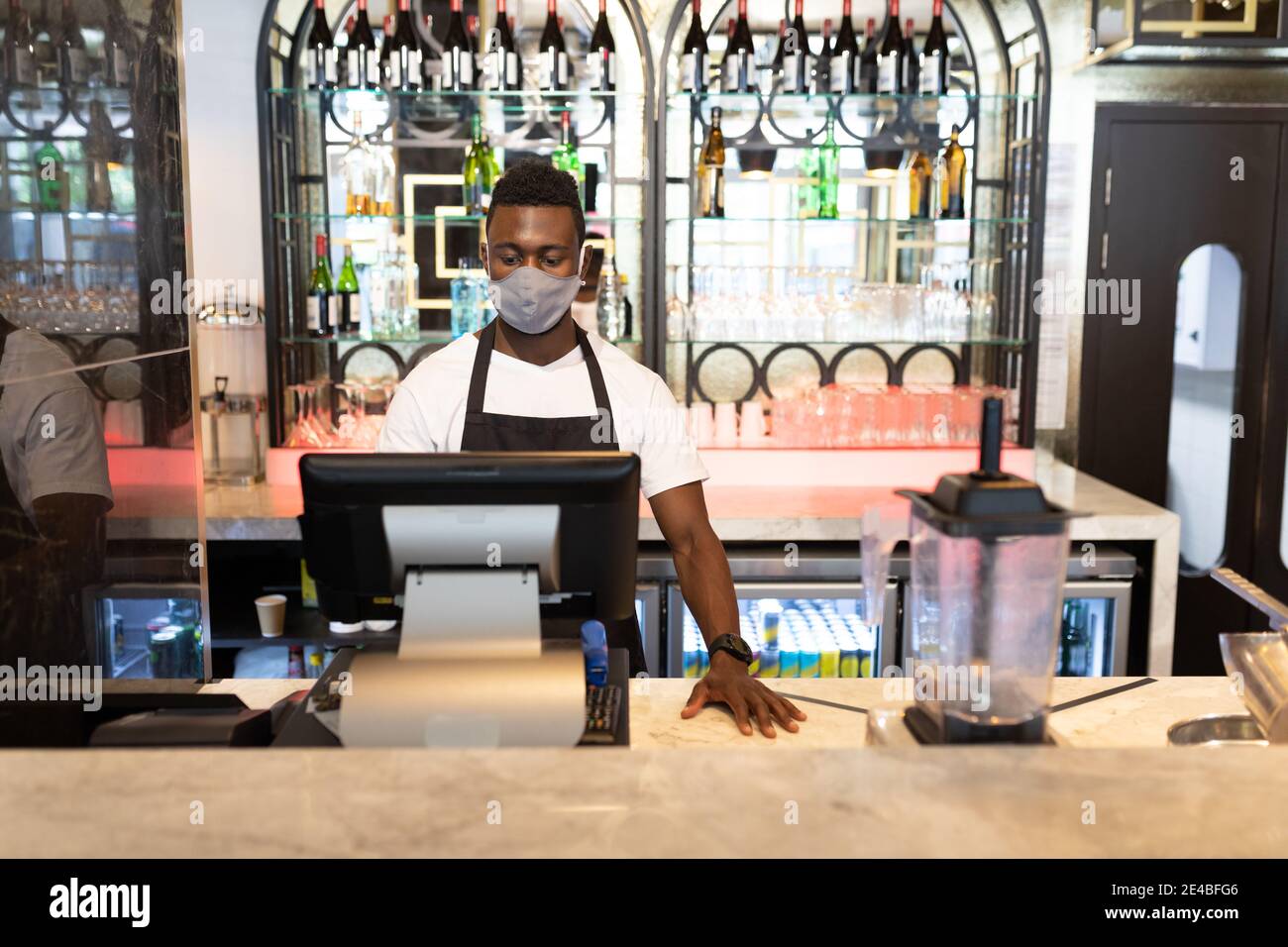 American cash register hi-res stock photography and images - Alamy