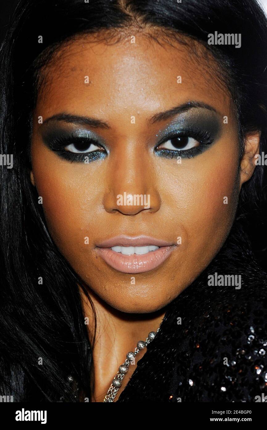 Melanie Fiona attends the PAPER Magazine & HP 25th Anniversary Gala at ...