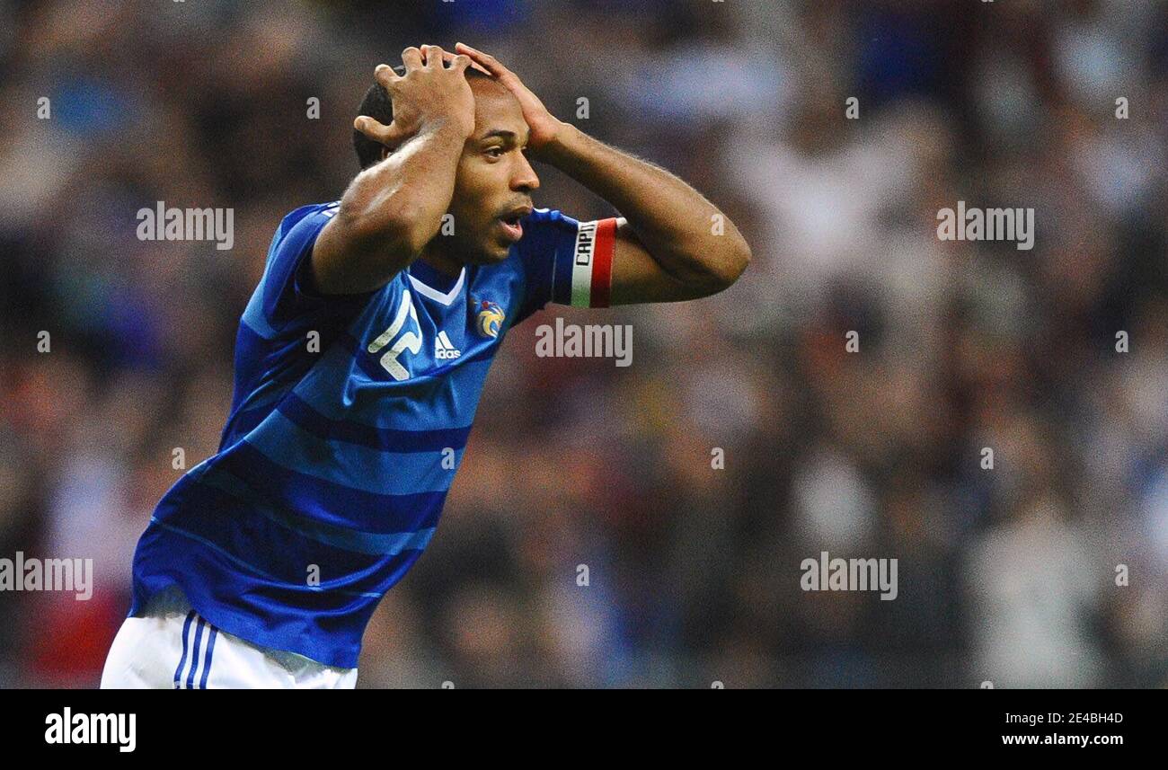 Thierry henry france 2009 hi-res stock photography and images - Alamy