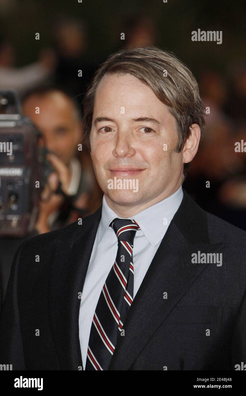 Actor Matthew Broderick arriving to the screening of 'The private lives ...