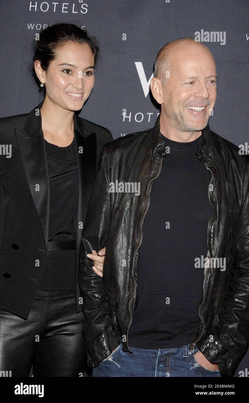 Emma heming and bruce willis hi-res stock photography and images - Alamy