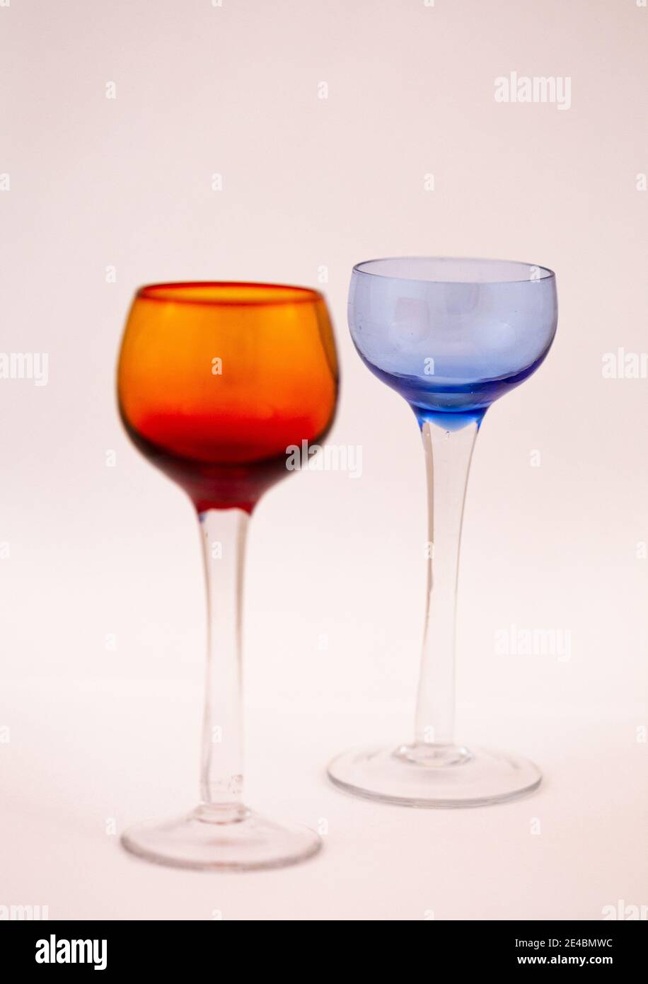 Products made of glass hi-res stock photography and images - Alamy