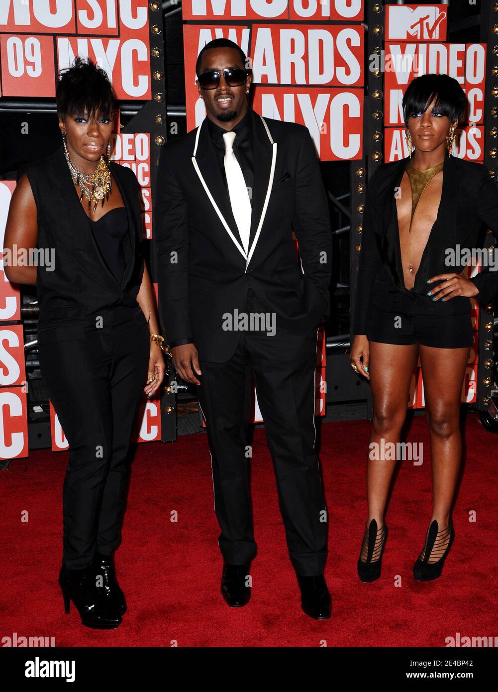 P diddy mtv video music awards hi-res stock photography and images - Alamy