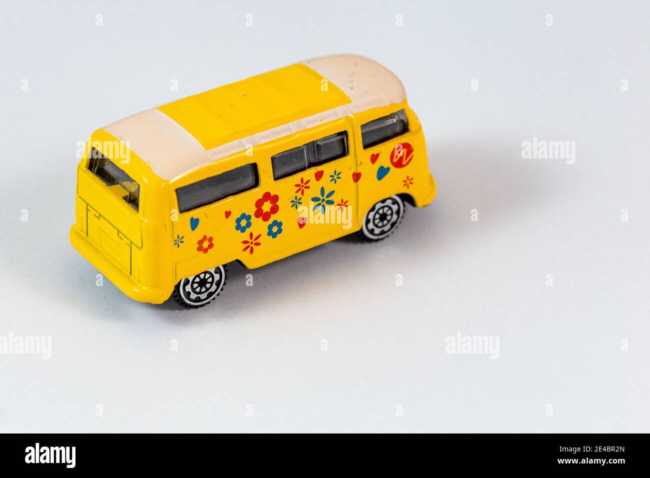 Yellow mini van. Hippie time. Peace Stock Photo - Alamy
