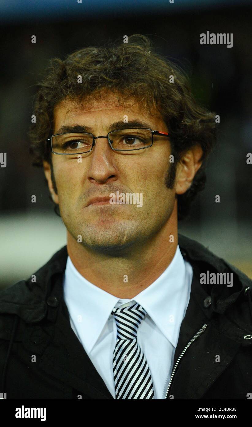 Ciro ferrara juventus hi-res stock photography and images - Alamy