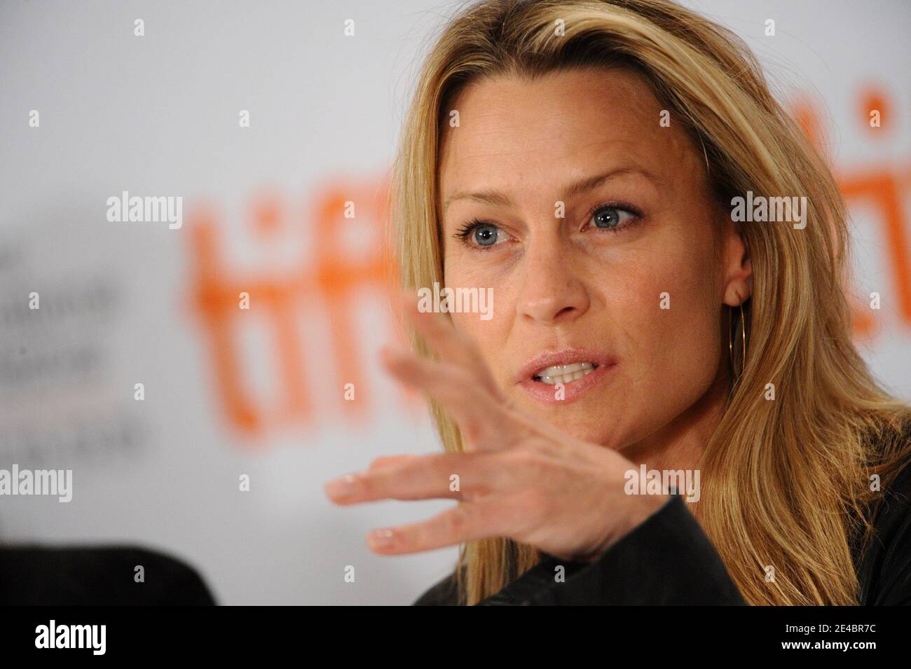 "Robin Wright Penn attends the Photo Call of ""The Private Lives of ...