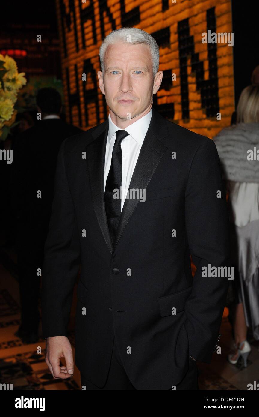 Anderson cooper children hi-res stock photography and images - Alamy