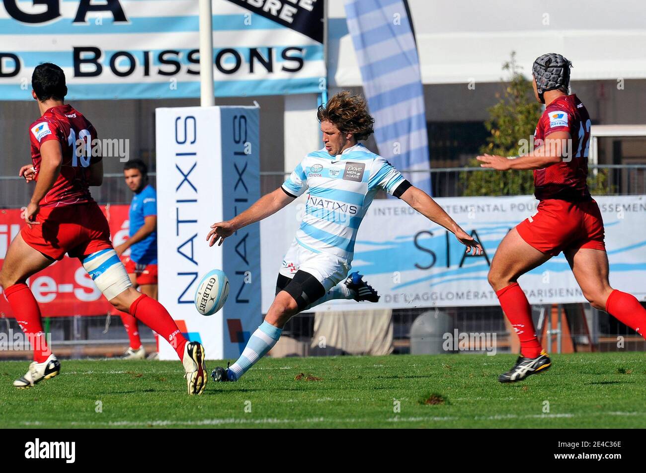 Racing Metro 92's Francois Steyn during the French Top 14 rugby match ...