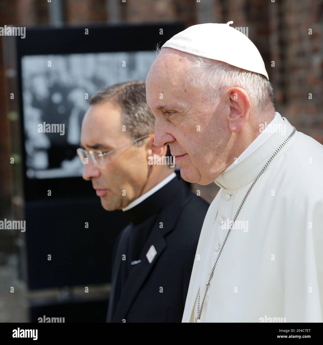 Nazi concentration camp auschwitz hi-res stock photography and images ...