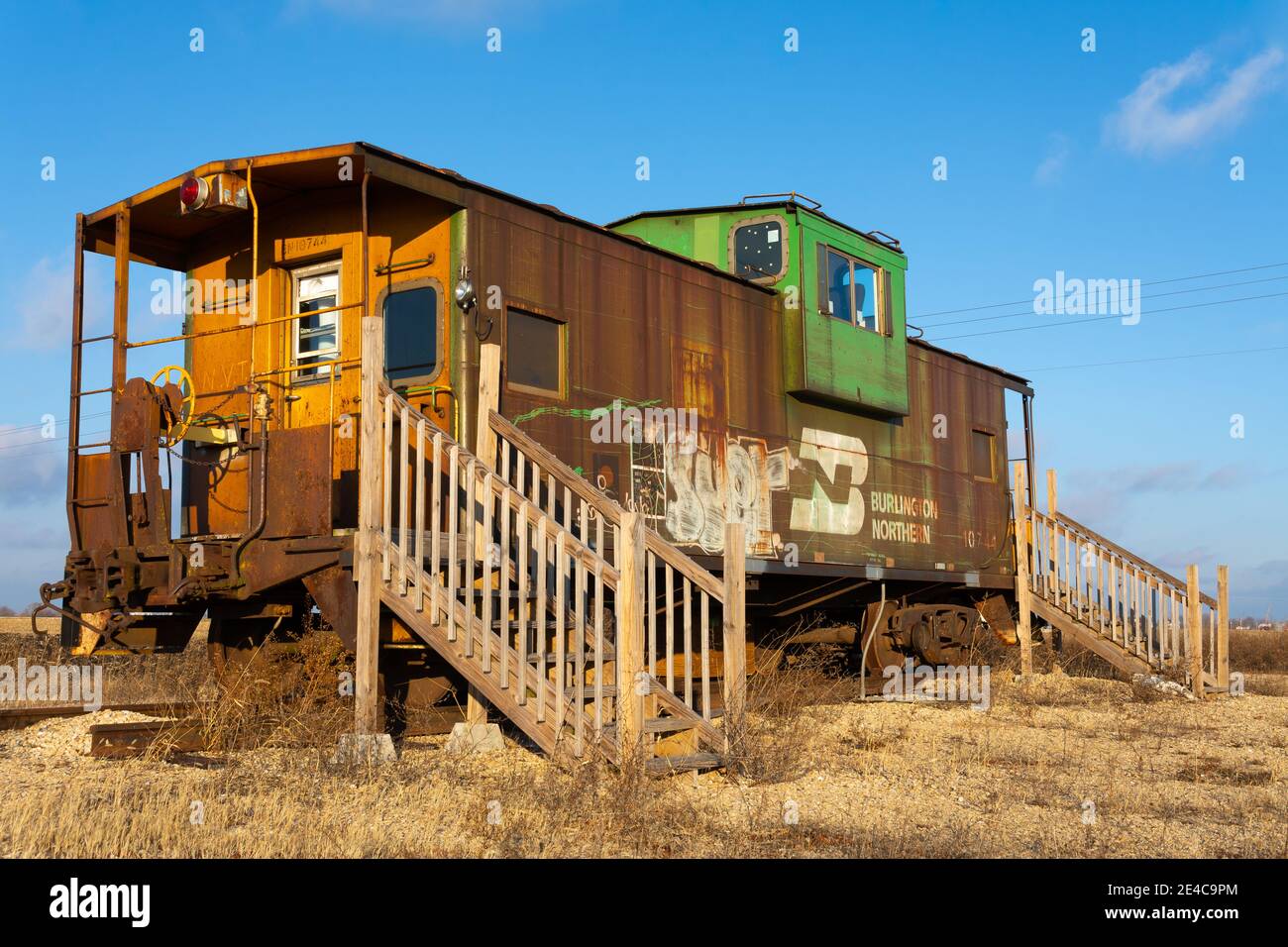 Old abandoned rail car in rural Illinois Stock Photo - Alamy