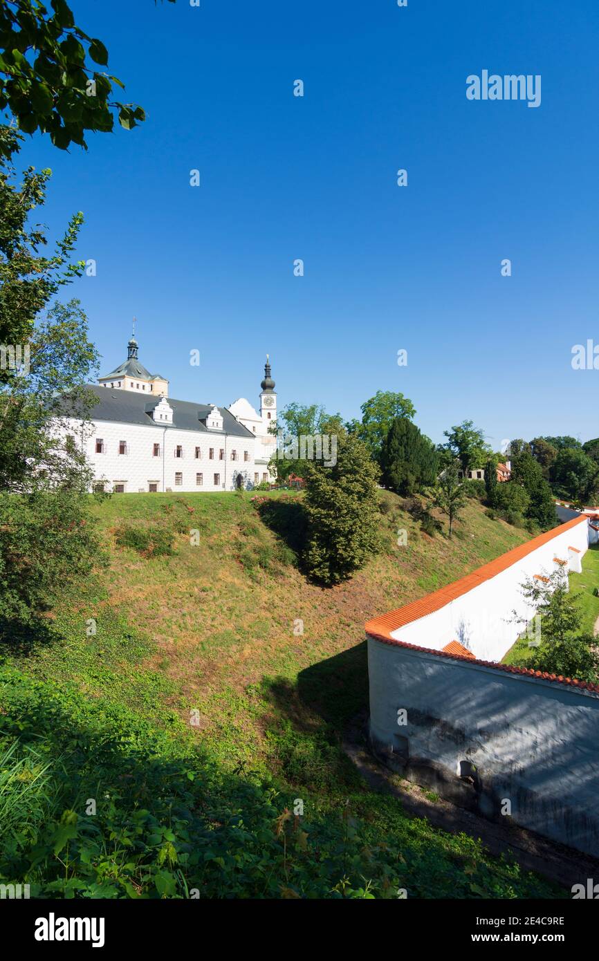 Pardubice castle hi-res stock photography and images - Alamy