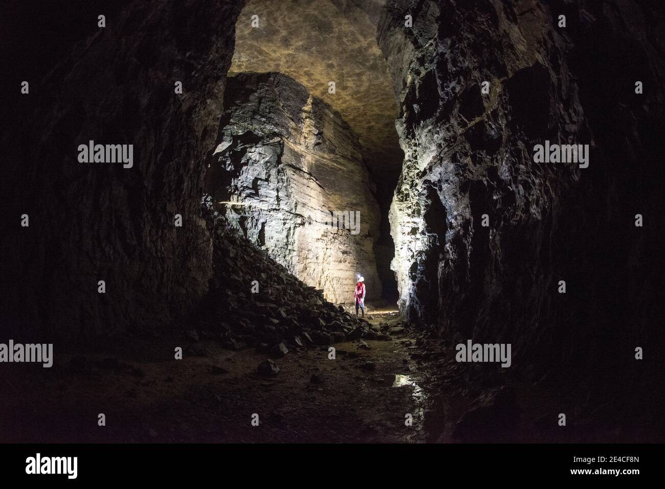 underground gigantism, calcite mine Stock Photo - Alamy