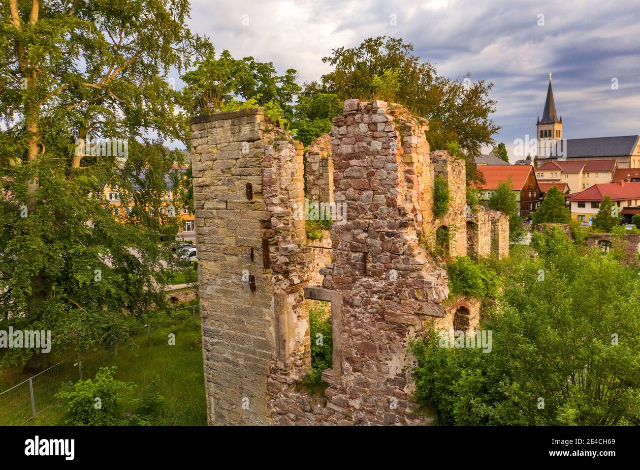 Germany, Thuringia, Ilmenau, Gehren, ruin, church, city, trees Stock ...
