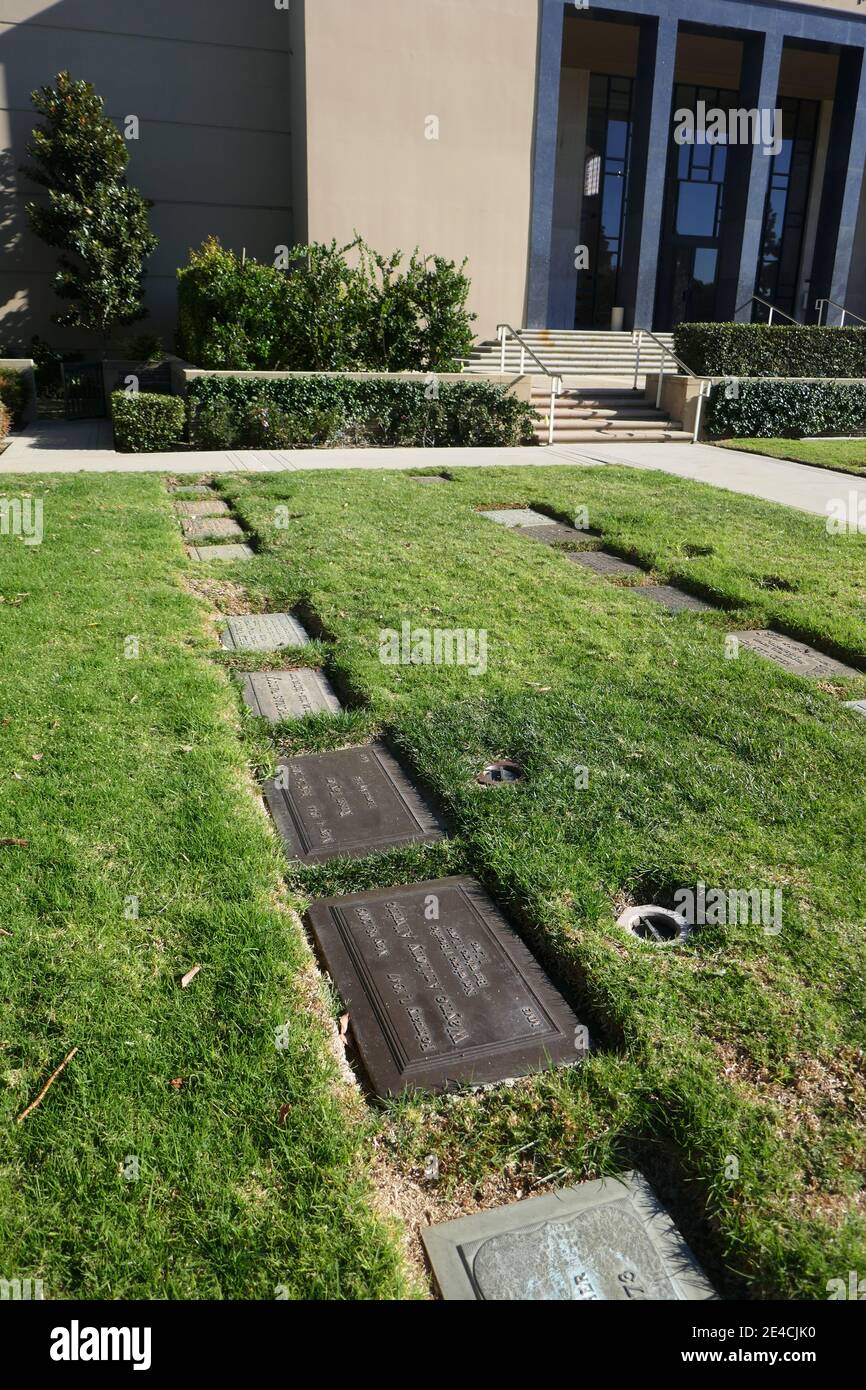 Voice Actors High Resolution Stock Photography and Images - Alamy