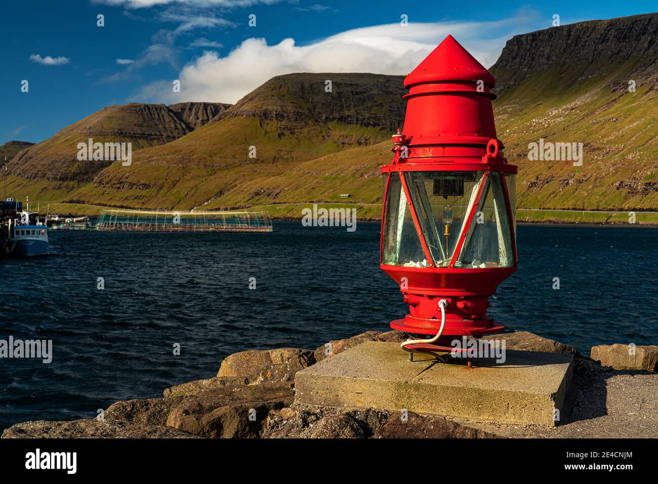Pier beacon, harbor in Sørvágur, Vágar Island, Faroe Islands Stock ...