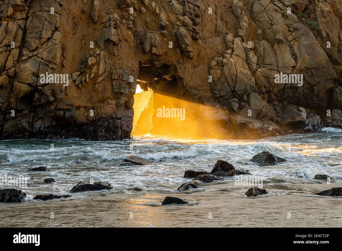 Keyhole hike hi-res stock photography and images - Alamy