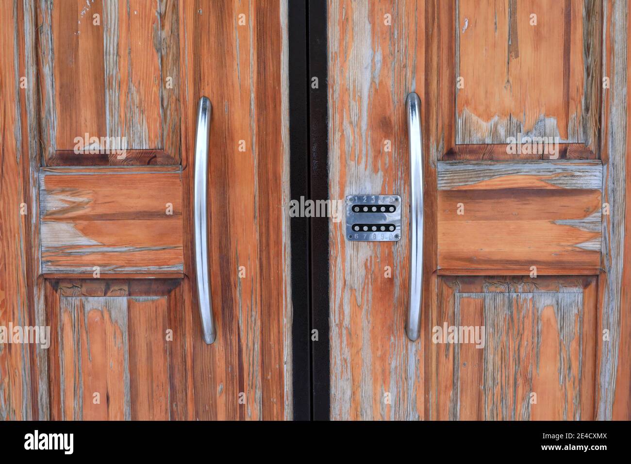 Part of wooden entrance door, Kazan, Russia Stock Photo - Alamy