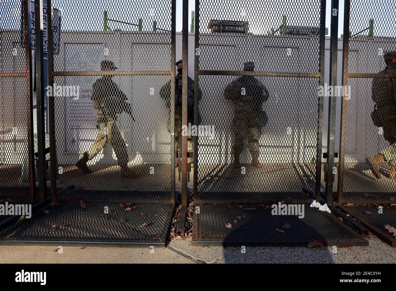 Washington, DC, USA. 22nd Jan, 2020. National Guard troops secure the ...