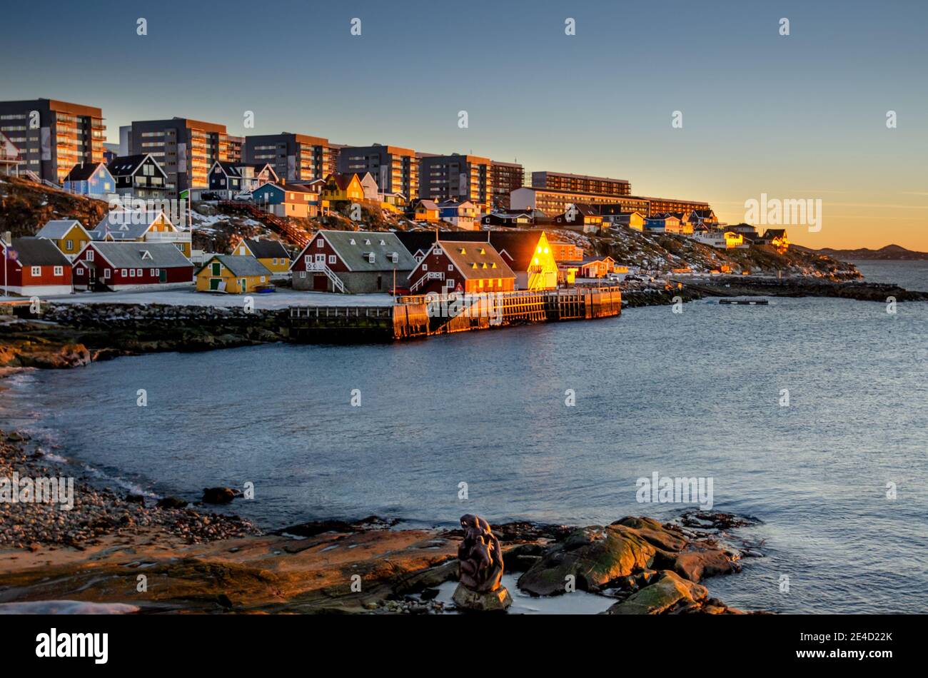 Houses nuuk greenland hi-res stock photography and images - Alamy
